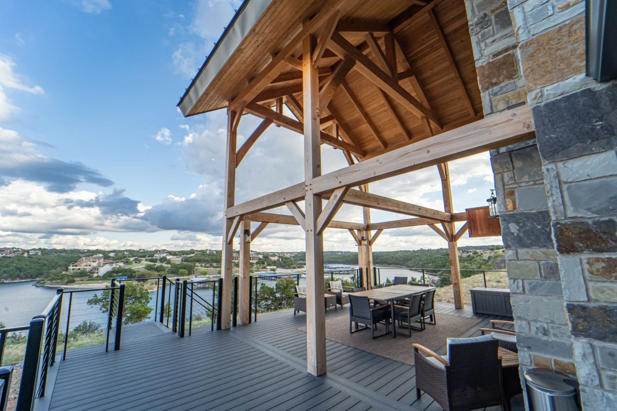 Timberlyne | Timber Frame on the Cliff