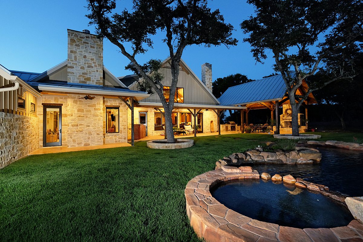 Timberlyne | Rustic Farmhouse