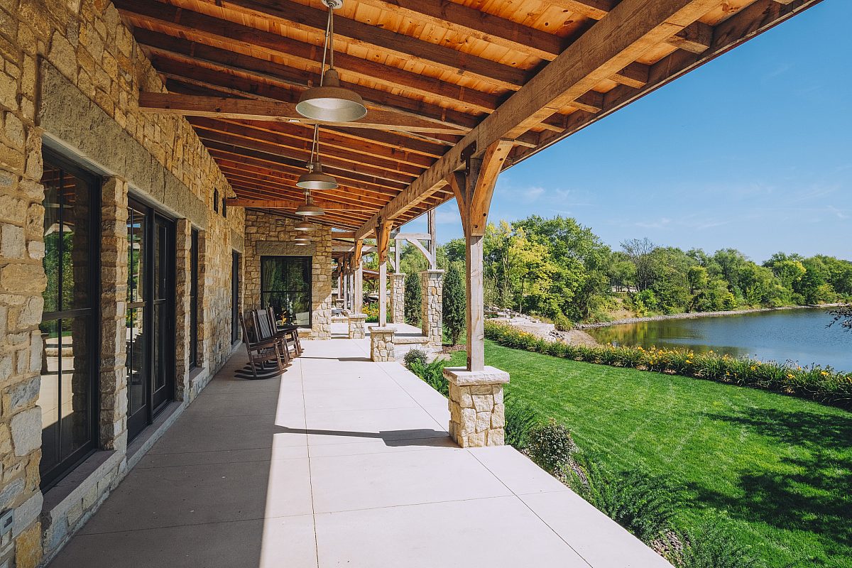 Timberlyne | Lakeside Estate