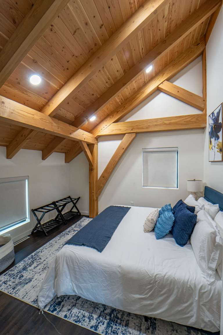 Timberlyne | Timber Frame on the Cliff