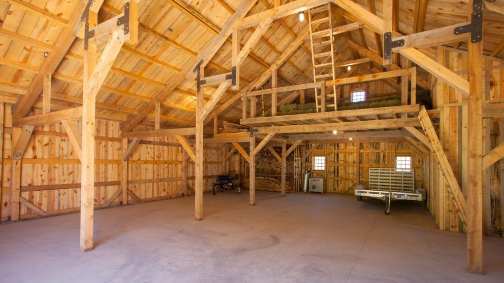 Timberlyne | The Lookout Barn