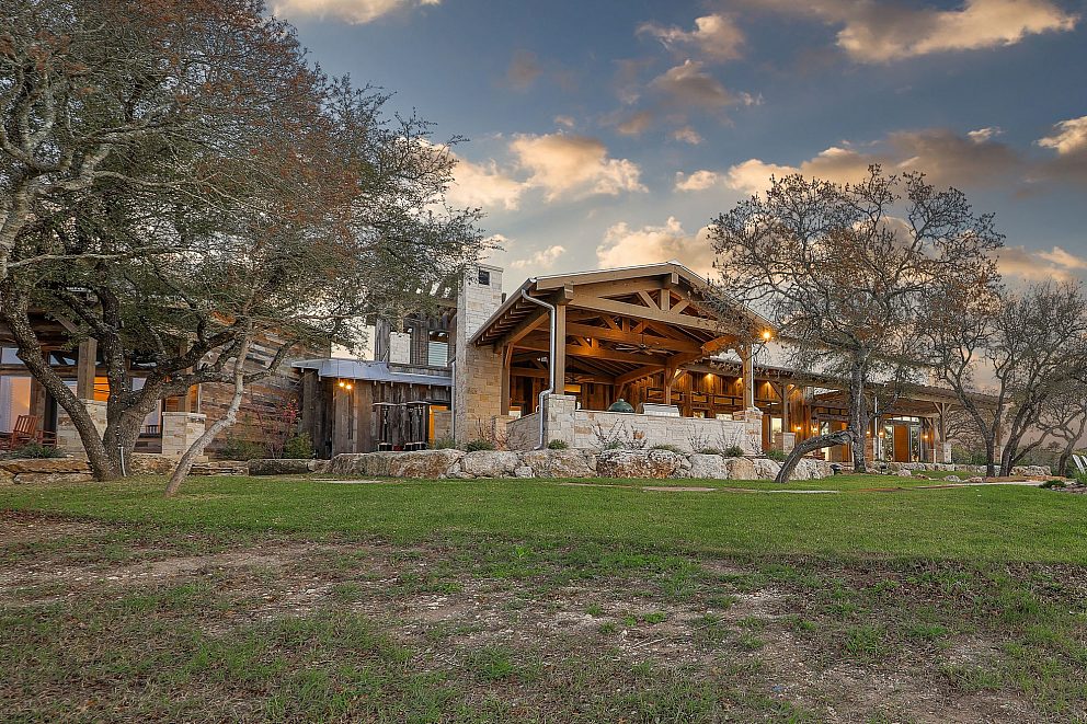 Timberlyne | Reclaimed Ranch