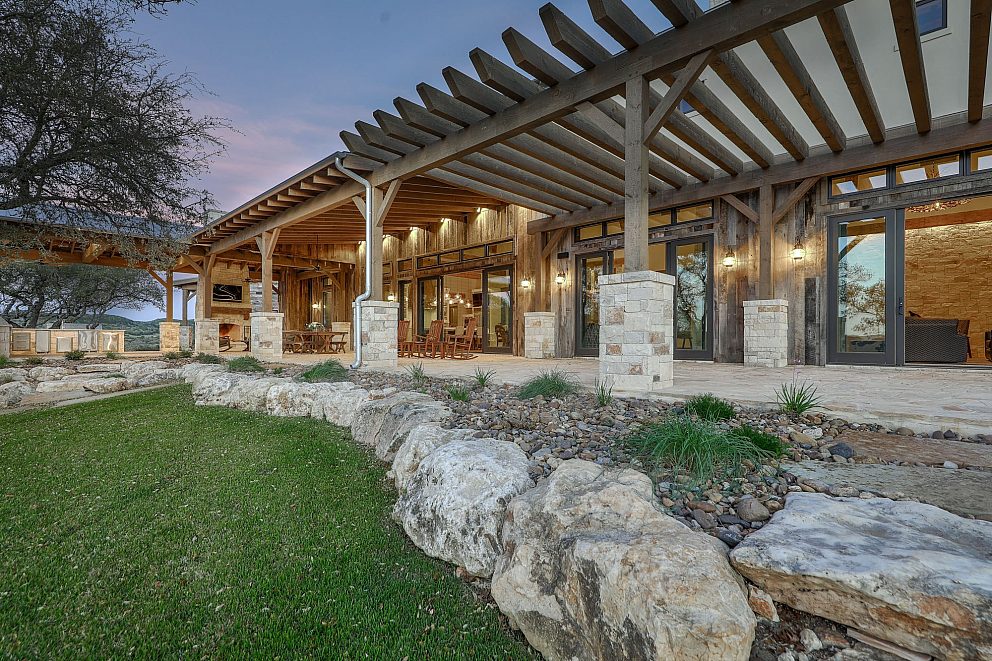 Timberlyne | Reclaimed Ranch