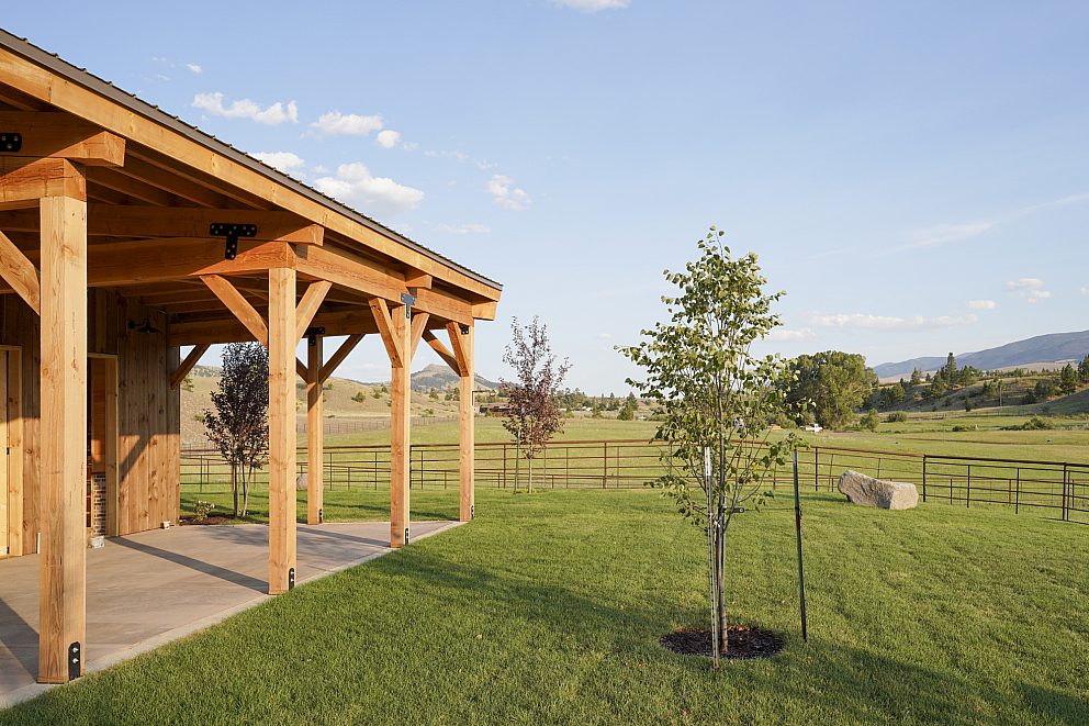 Timberlyne | Horse Arena