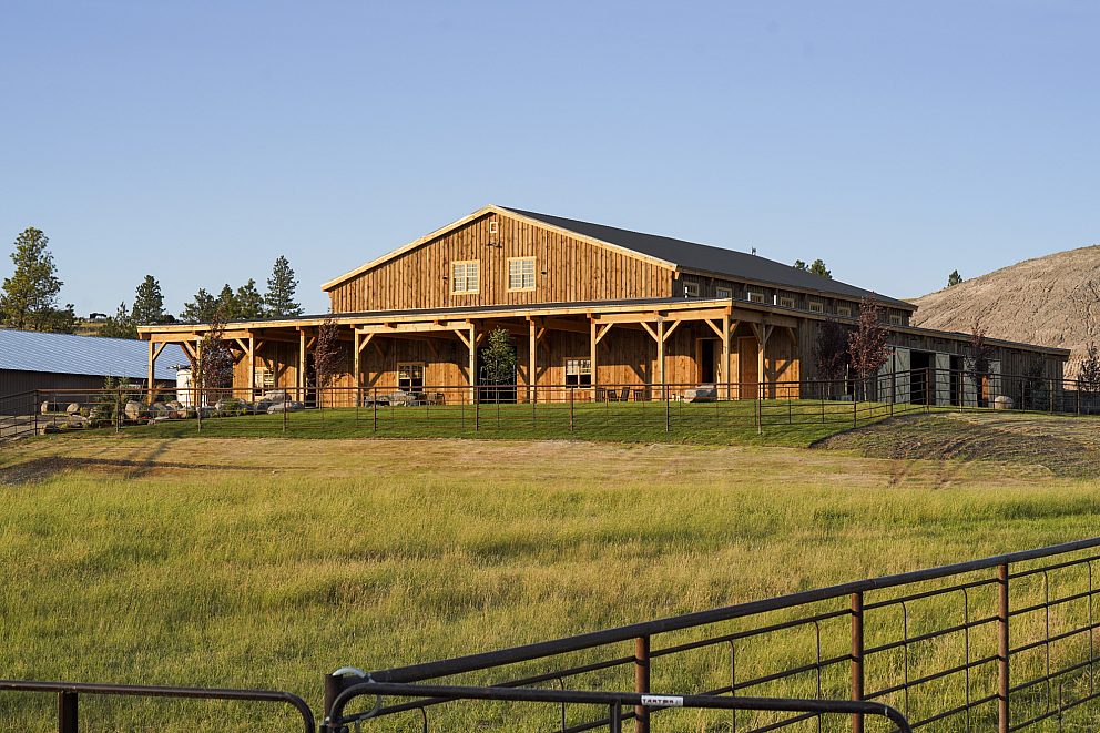 Timberlyne | Horse Arena